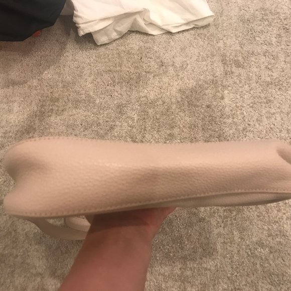 Longchamp | Bags | New Longchamp Small Beige Leather Shoulder Bag ...